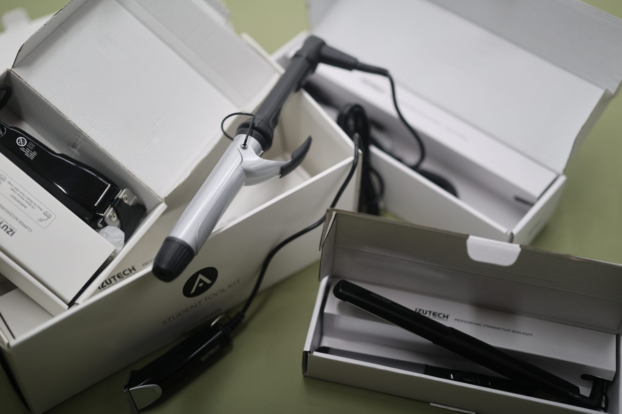 Esthetician Student Kit | Aveda Arts & Sciences Institutes